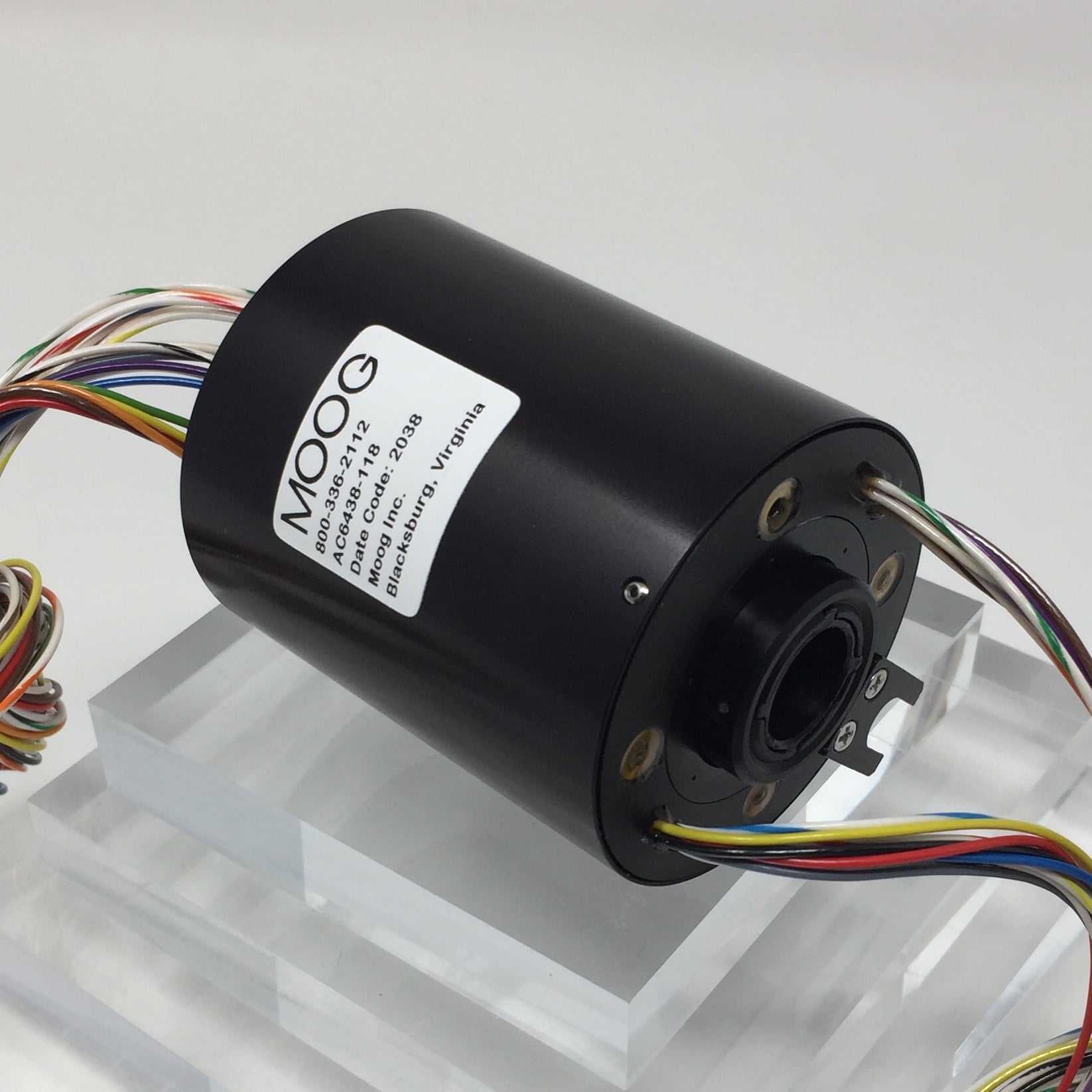 AC6438-118 MOOG Through Bore | Hawk Electronics