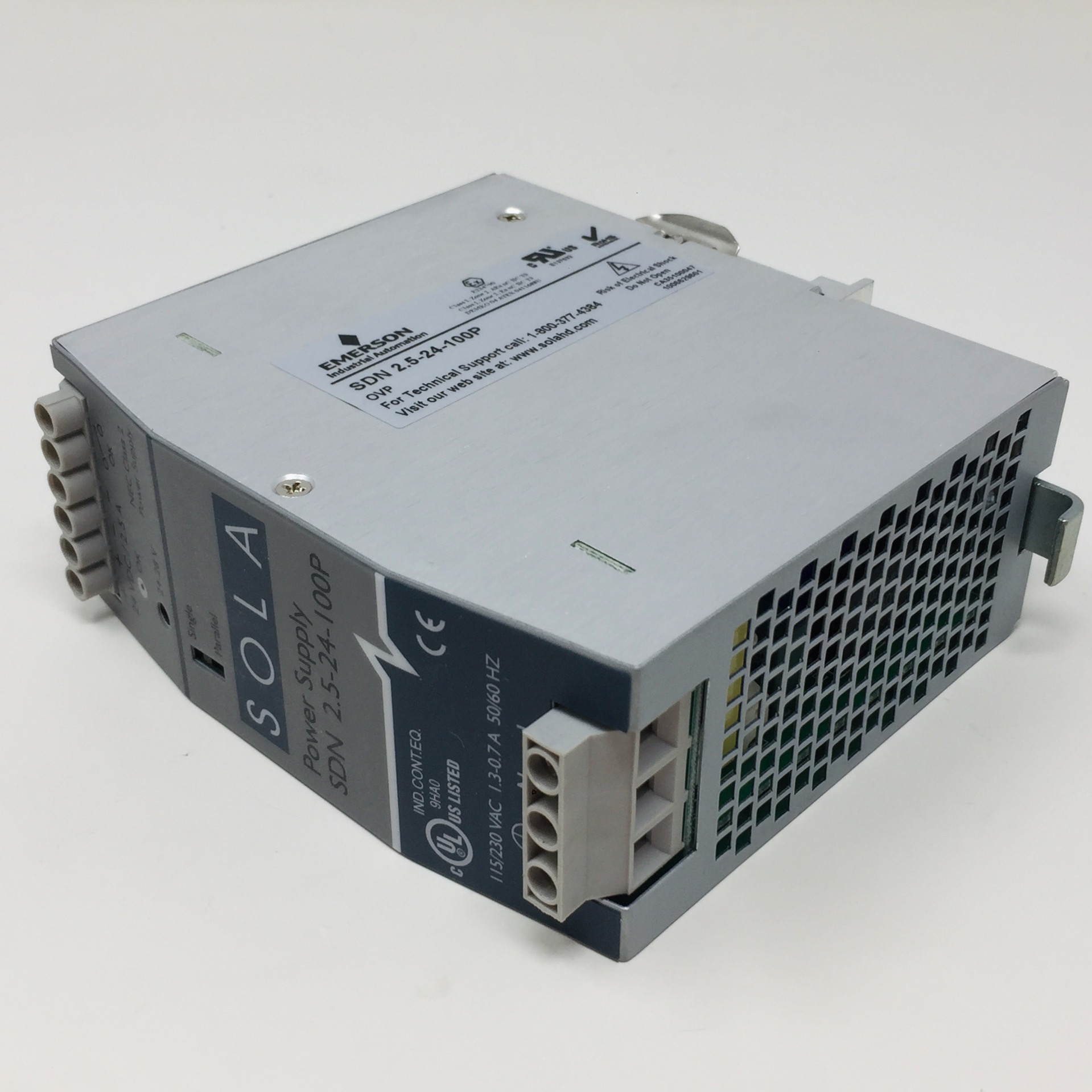 SDN2524100P Sola HD Din Rail | Hawk Electronics